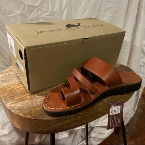 jerusalem | Shoes | Jerusalem Leather Toe Strap Sandals Stunning | Poshmark